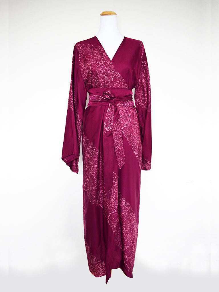 Canopy Long Silk Robe in Magenta – Suria Artisan Batik